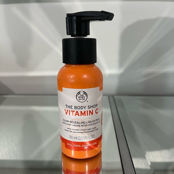 The Body Shop | Skincare | The Body Shop Vitamin C Glow Revealing ...